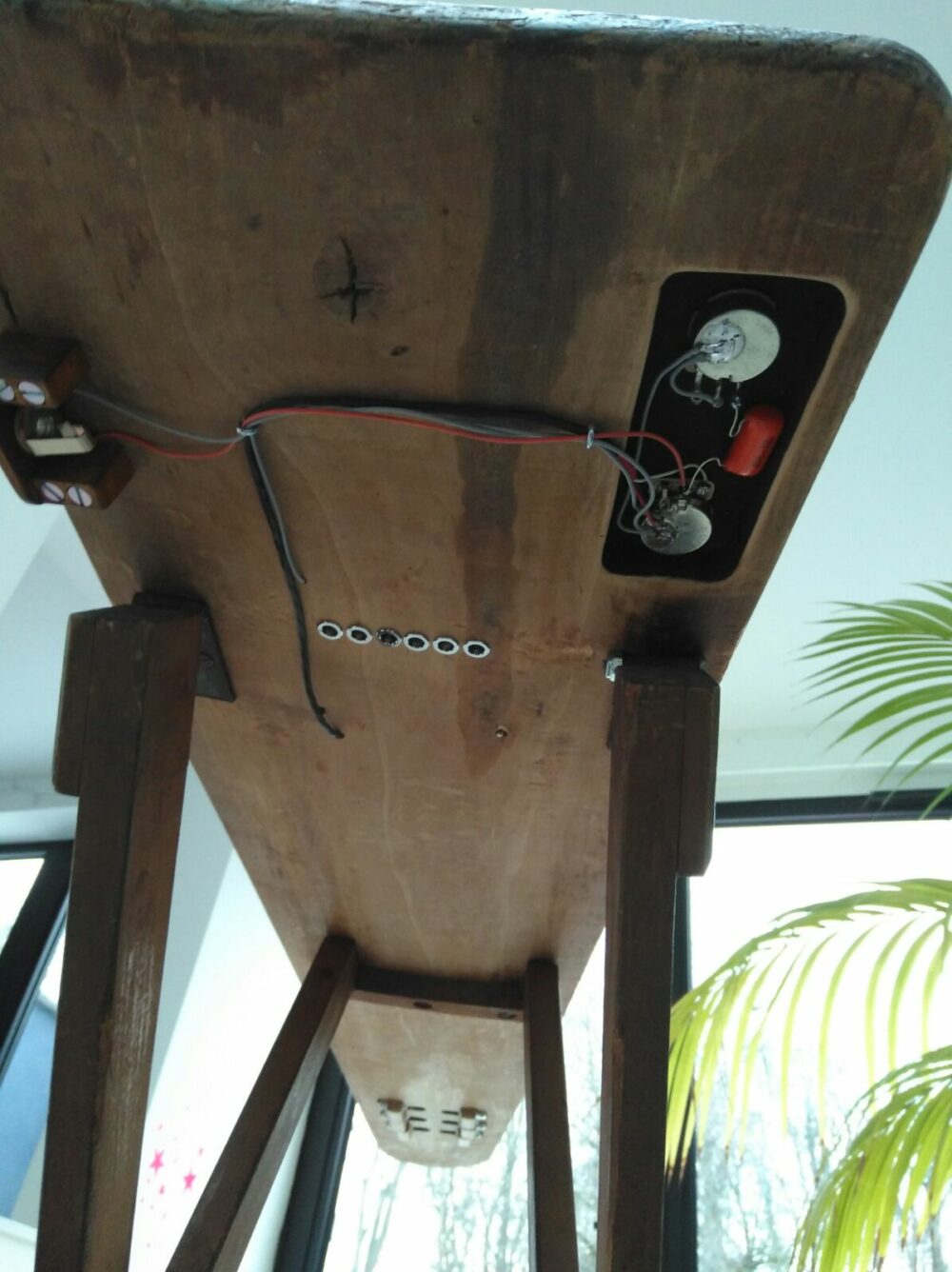 Iron Board – Jug Instruments